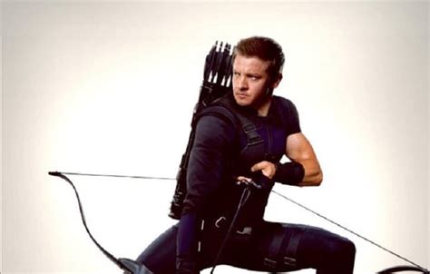 Page 1 -Jeremy Renner Reveals Awesome New 'Hawkeye' Promo Image From...