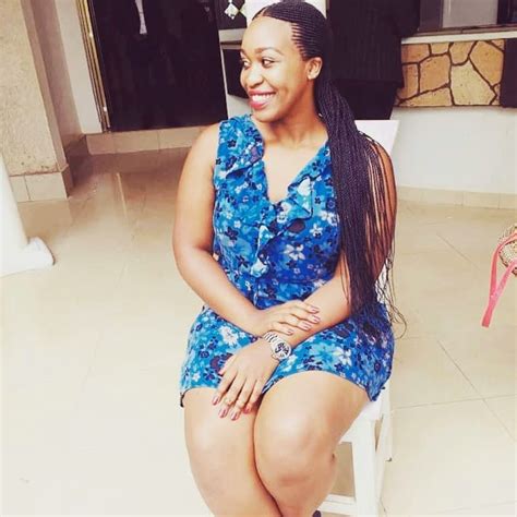 Akedolsrkio2vvimfcdnix31evrq8a5z9swdbqersaamqs900 C K C0x00ffffff No Rj