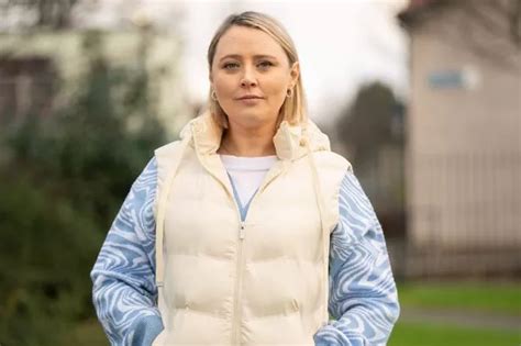 Fair Citys Emily Lamey Has Second Job Away From Soap As She Lifts Lid