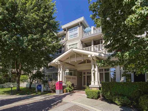201 960 Lynn Valley Road North Vancouver Sold R2510548 Condos Ca