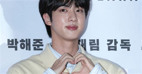 Look Jin Of Bts Debuts Shaved Head Prior To Military Enlistment Trendradars