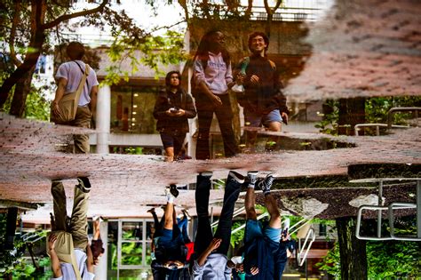 Teaching Large Classes Center For Advancing Teaching And Learning