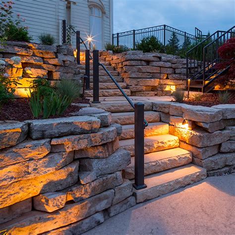 Retaining Wall Accent Lighting 6 Excellent Landscape Lighting Ideas
