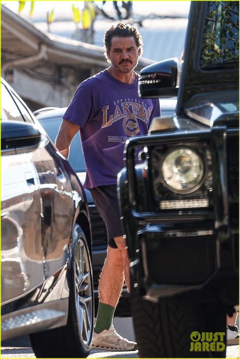Pedro Pascal Hits The Gym In La After Attending No Kings Protest