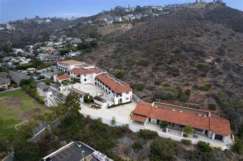 Laguna Beach Council Approves Purchasing Former Catholic School For 23