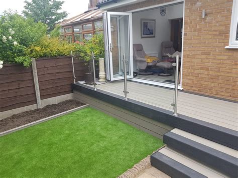Composite Decking With Artificial Grass Lawn Topdeck