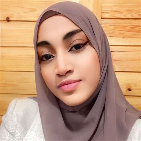 𝗜𝗻𝘁𝗲𝗦𝗮𝗿 💗 Intes1r • Threads Say More