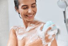Girl Showering S Tenor