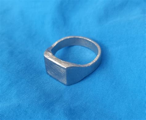 Prsten Lovecpokladucz