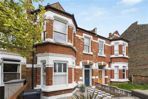 Oakhill Road Putney London Sw15 3 Bed Duplex £850 000