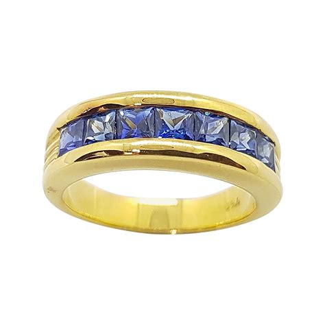 Blue Sapphire And Yellow Sapphire Ring Set In 18 Karat White Gold