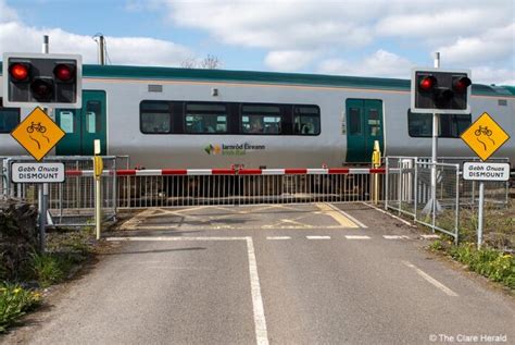 Train Detection Warning System Installed At Ennis Crossing The Clare