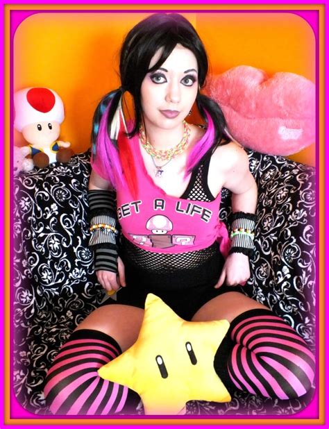 1000 Images About Gamer Girls On Pinterest Sexy Gamer Girls And