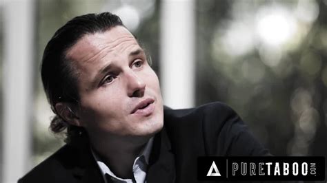 Ella Reese S Clueless Hubby Caught Her Screwing Investigator For Preferential Treatment