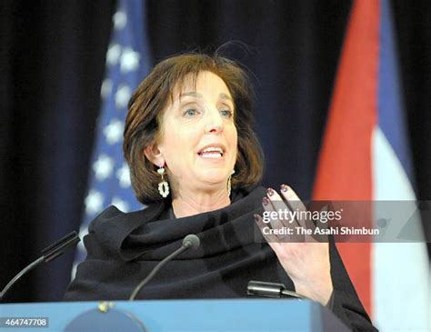 Roberta Jacobson Photos And Premium High Res Pictures Getty Images