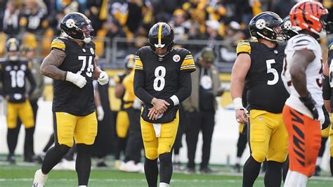Nfl News Steelers Aaron Rodgers To Start Vs Bills After Missing A