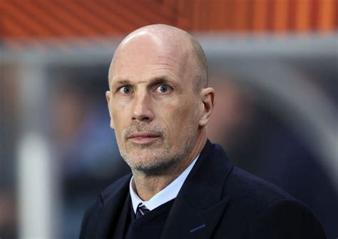 Philippe Clement Urges Rangers Ace Abdallah Sima To Be More Selfish