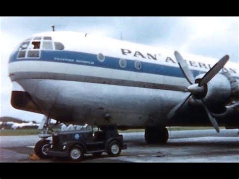 Video Pan American Boeing 377 Stratocruiser Bermuda And New York In