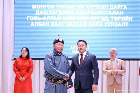 Улсын Их Хурлын дарга Д Амарбаясгалан Говь Алтай аймагт ажиллаж байна