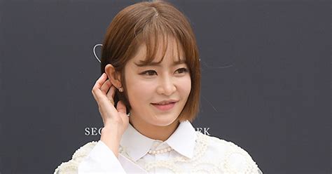 박새암 아나운서 우아하게 서울패션위크 참석 포토엔hd