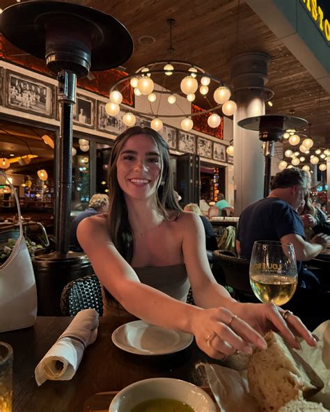 Sofia Crnilovic When I Tell You My Feet Froze Instagram