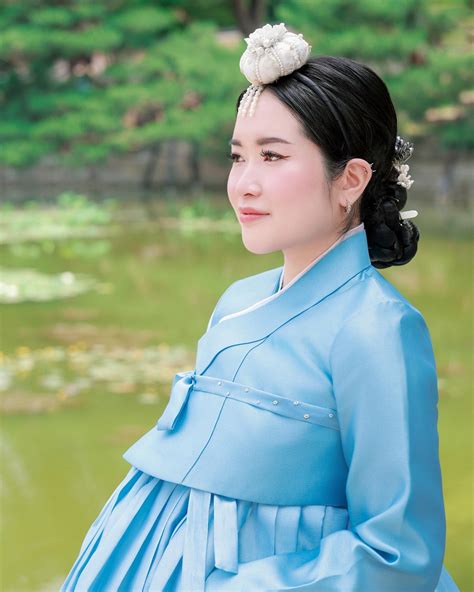 Phoebe Guan Guanphoebe • Instagram Photos And Videos