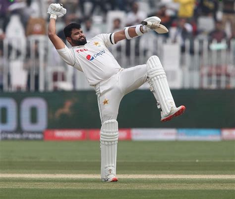 Azhar Hits Ton Pakistan Dominate Australia On Day 2 Rediff Cricket