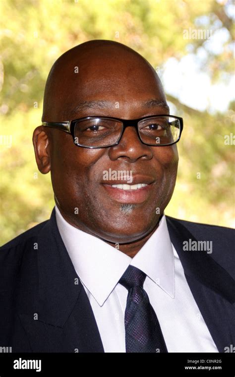 Thom Barrys Instagram Twitter And Facebook On Idcrawl