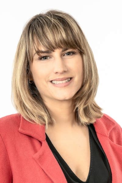 Alexandra Hinse Crafs