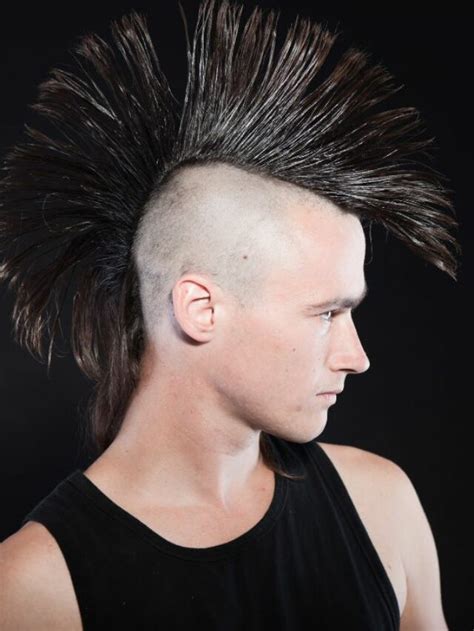 36 Mohawk Haircut Styles Ideas Anyone Can Rock Story Lippie Hippie Tailored Hair Care
