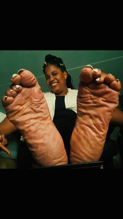 20 Random Foot Models Very Wrinkled Soles Youtube