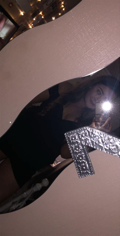 Always Out Of Your League But Never Out Of Your Bank 💰 R Findom