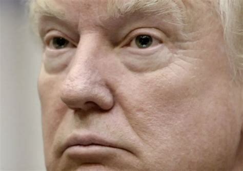 Body Language Analysis №4724 Jeffrey Epsteins Red Flag ‘smile