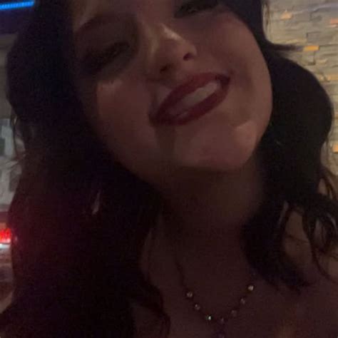 Soph🪷 Sophiadawnnn • Threads Say More