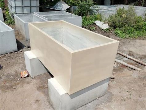 White Rectangular Cement Pots At ₹ 4800piece In Cuddalore Id