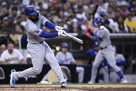 Dodgers Highlights Teoscar Hernandezs Grand Slam Freddie Freemans