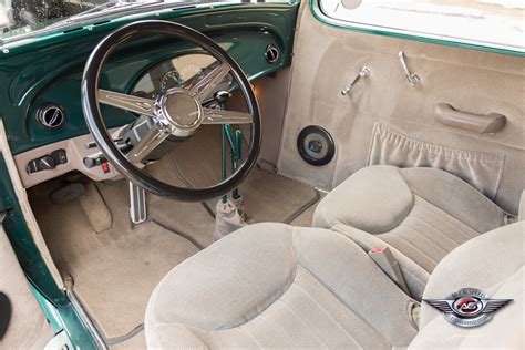 1935 Chevrolet 2 Door Sedan Art And Speed Classic Car Gallery In