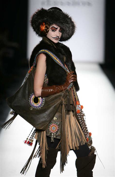 Dassios Art And Fashion Living Postcards The New Face Of Greece