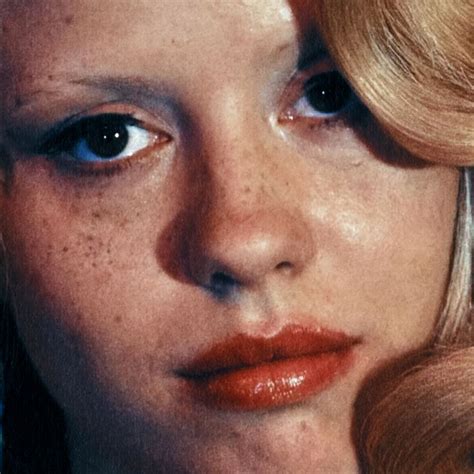 Mia Goth Maxine