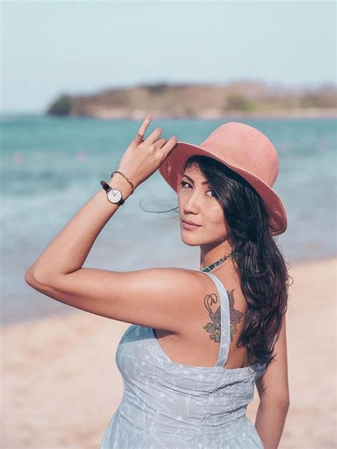 10 Artis Cantik Indonesia Punya Tato Di Bagian Tersembunyi Gisel Luna Maya