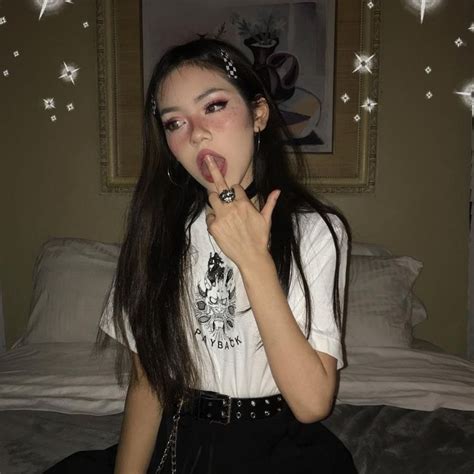 Knulla You Scrolller