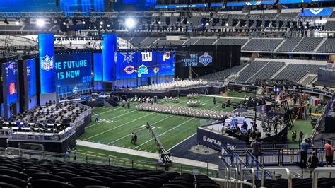 Nfl Draft Turns Into Significant Event Business Espn