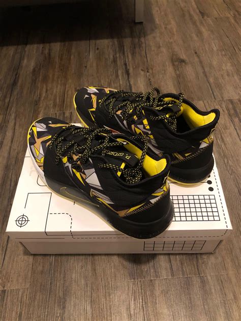 Nike Pg 3 Mamba Mentality Mens Fashion Footwear Sneakers On Carousell