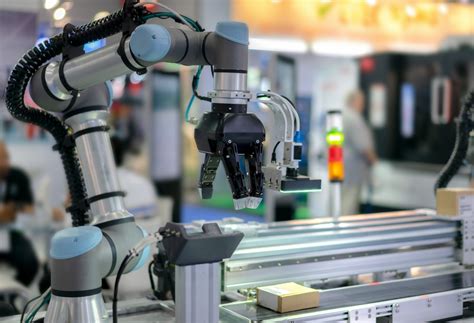 Robot Grippers And End Effectors Uses Benefits And Cost Analysis