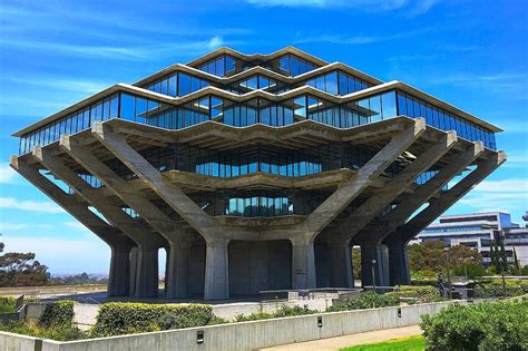 Futuristic Architecture The Exciting World Of Futuristic Design