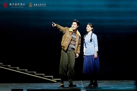上音音乐剧系毕业班主演《春上海1949》公演 腾讯新闻
