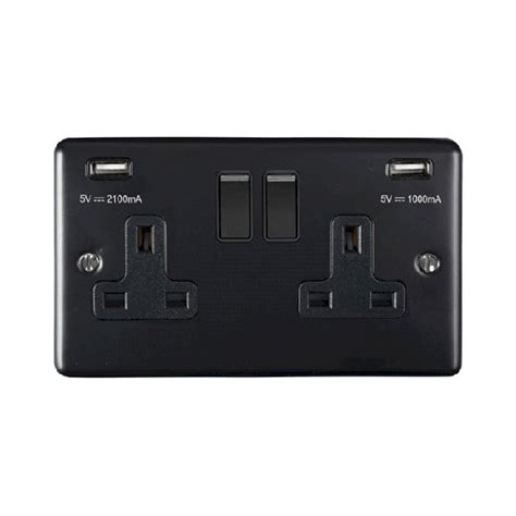 Switched Socket And Usb Outlet Matt Black 2 Gang 2 Way En2usbmbb