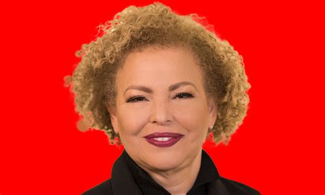 Debra Lee Inducted As Honorary Member Of Delta Sigma Theta Watch The Yard