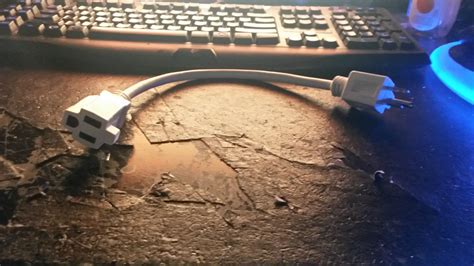 A Cute Extension Cord Scrolller