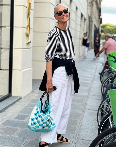 Linda Wright La Directora Creativa De 75 Años Con Los Looks Más Cómodos Y Fáciles De Copiar